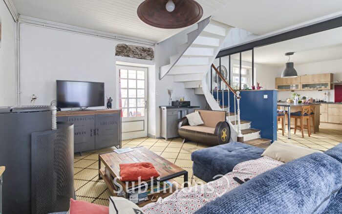 Maison à vendre - La Remaudière - 6 pièces - 3 chambres