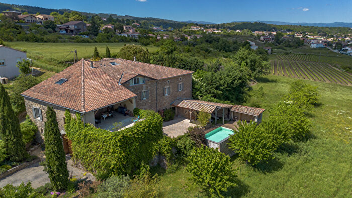 Maison à vendre - Lachapelle-sous-Aubenas - 8 pièces - 6 chambres