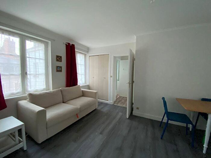 Appartement à louer - Centre, Tours - 2 pièces - 1 chambre
