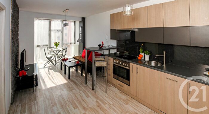 Appartement à vendre - Grigny - 2 pièces - 1 chambre
