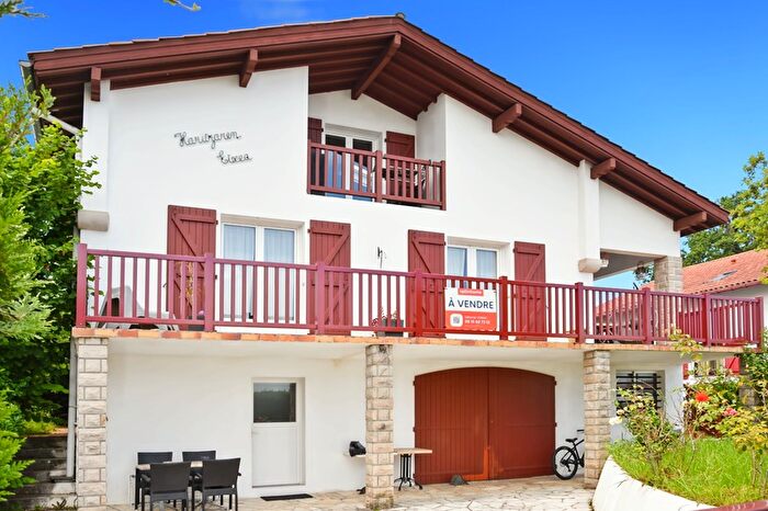 Maison à vendre - Hendaye, Lissardy - 7 pièces - 5 chambres