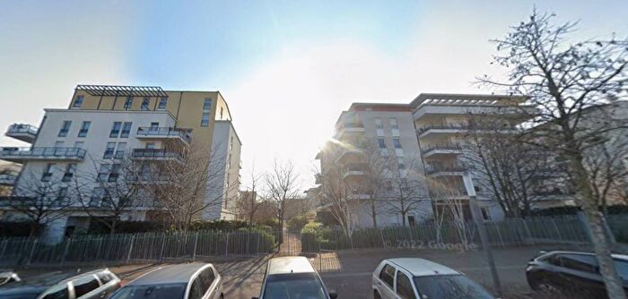 Les Charmilles-Parilly Sud-Université-Rebufer, Bron - Appartement 3 pièces à louer