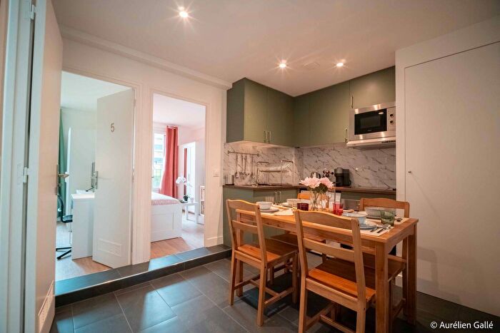 Appartement 1 pièce à Gallieni-De Lattre de Tassigny, Épinay-sur-Seine, à louer