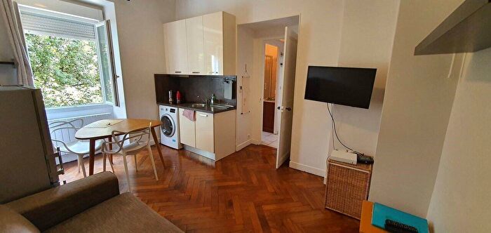 Appartement à louer - Saint-Pierre-De-Féric, Nice - 2 pièces - 1 chambre