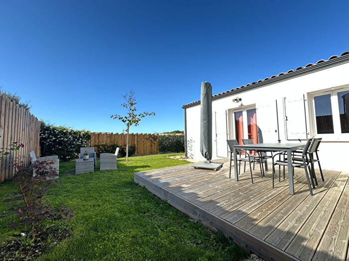 Maison à vendre - Thairé - 5 pièces - 4 chambres