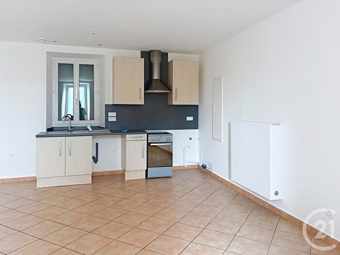 Appartement à louer - Alba-la-Romaine - 3 pièces - 2 chambres