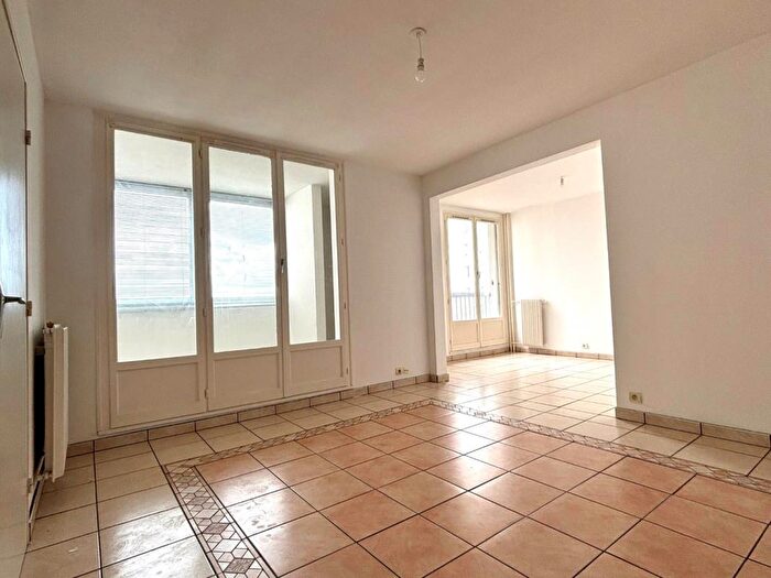 Appartement à louer - Orléans, La Source Université, Parc Floral - 4 pièces - 2 chambres