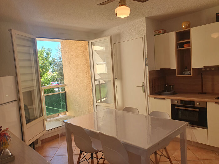 Appartement à vendre - Bormes-les-Mimosas, Centre-ville, Le Pin - 3 pièces - 2 chambres