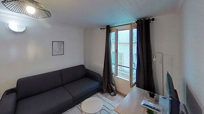 Lorette-Martyrs, Paris 9ème arrondissement : Appartement 1 pièce à louer