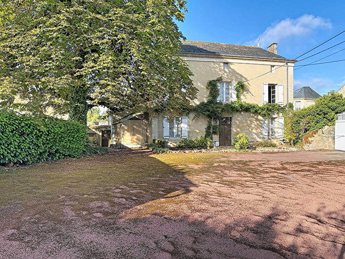 Concourson-sur-Layon - Maison 6 pièces à vendre