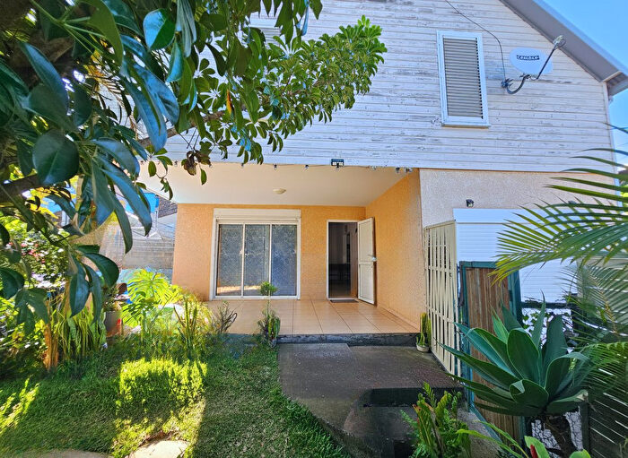 Maison à vendre - Saint-Paul, Bras Canot - 4 pièces - 3 chambres