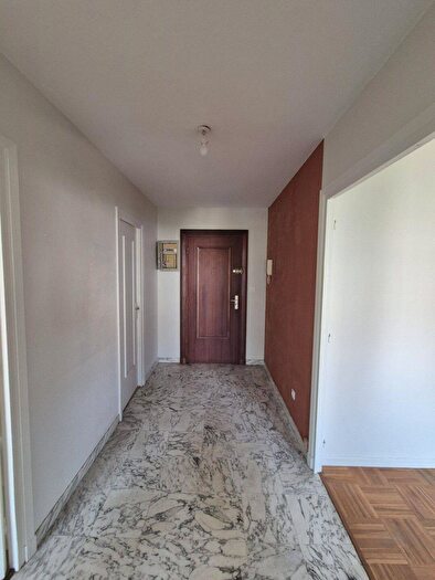 Saint Louis, Lyon 7ème arrondissement : Appartement 2 pièces à louer