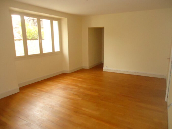 Appartement à louer - Felletin - 3 pièces - 2 chambres