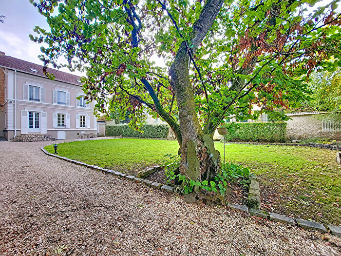 Maison à vendre - Melun - 7 pièces - 5 chambres