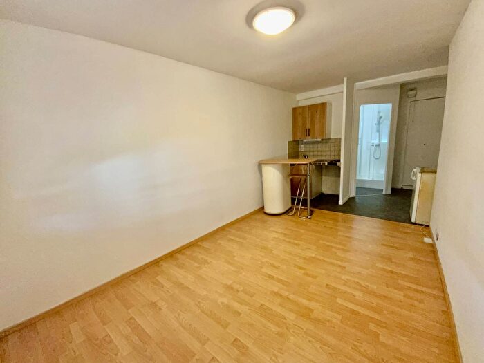 Appartement 1 pièce à Évreux, à louer