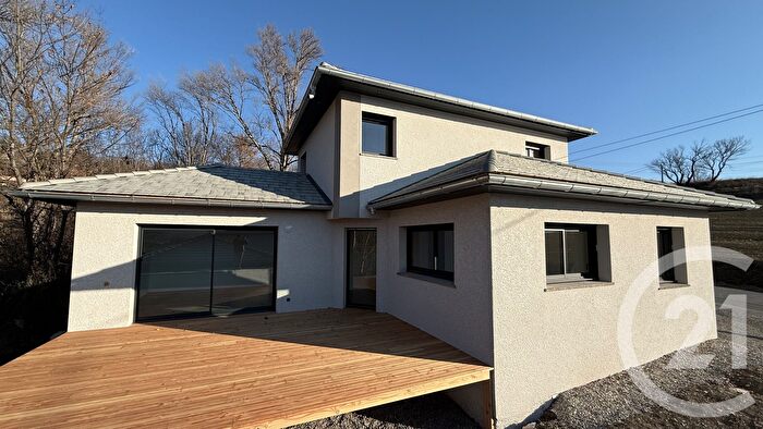 Maison à vendre - La Rochette - 5 pièces - 4 chambres