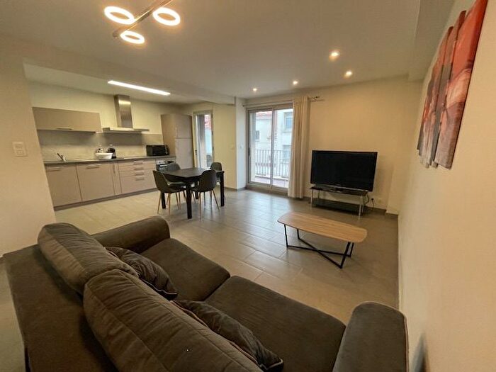 Appartement à louer - Perpignan - 2 pièces - 1 chambre