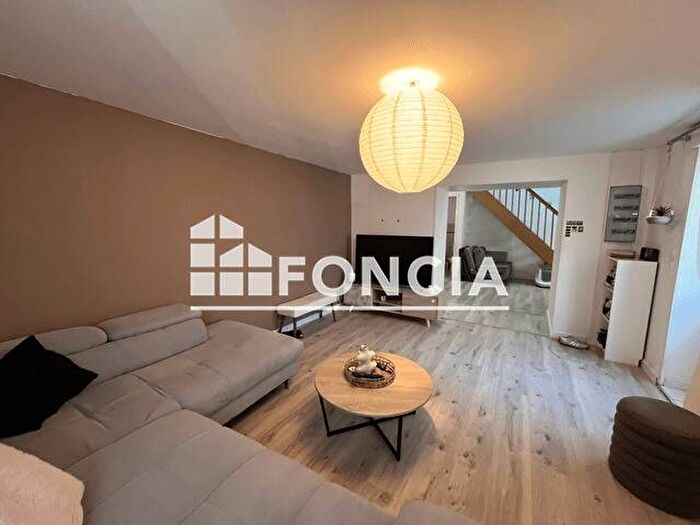 Maison à louer - Sud Ouest, Saint-Yrieix-sur-Charente - 5 pièces - 3 chambres