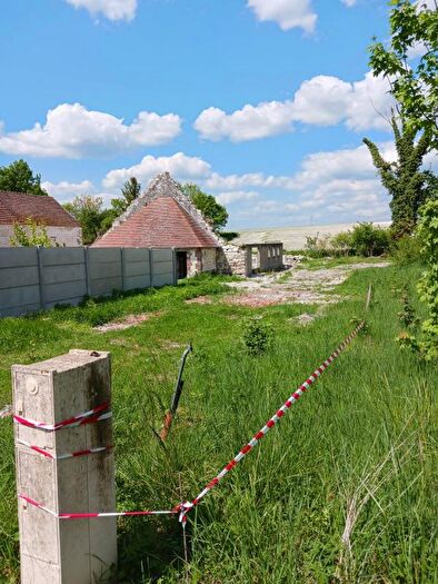 Maison à vendre - Marigny-le-Châtel - 1 pièce