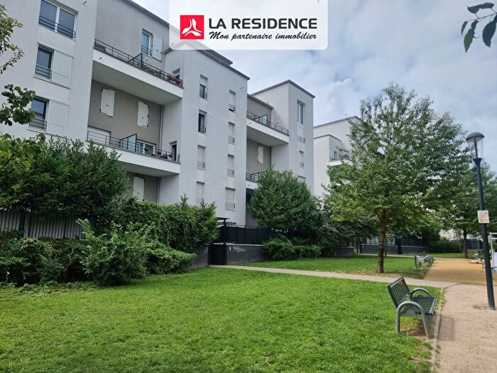 Appartement à vendre - Stains - 4 pièces - 3 chambres