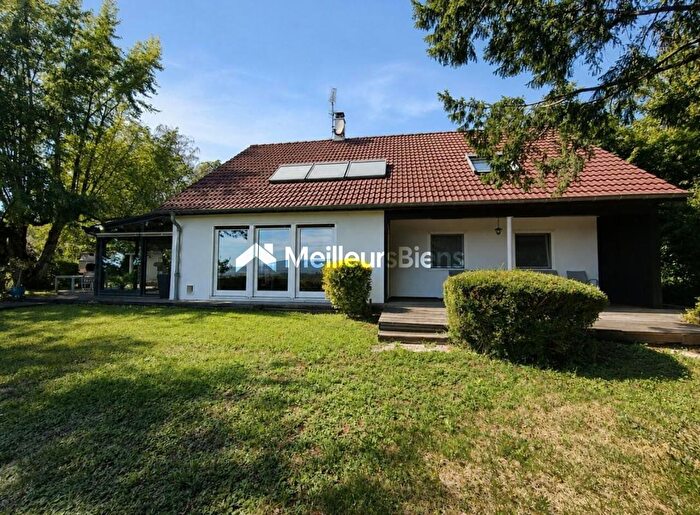 Saint-Jean-de-Gonville - Maison 5 pièces à vendre