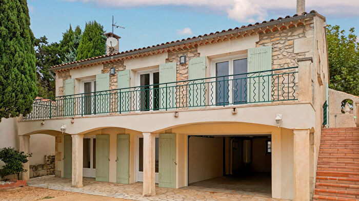 Maison à vendre - Maillane - 5 pièces - 3 chambres