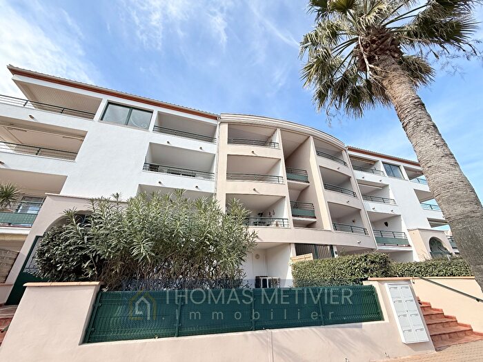 Appartement à vendre - Valras-Plage, Casino, Plage, Stade - 3 pièces - 2 chambres