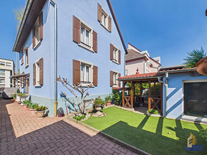 Maison à vendre - Colmar, Saint-Antoine - 10 pièces - 5 chambres