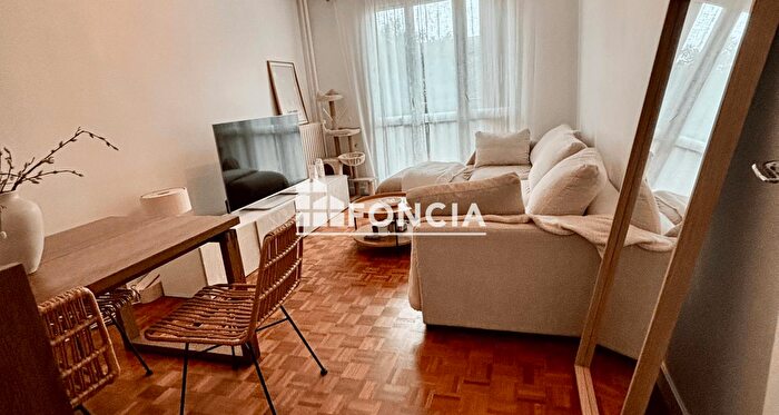 Appartement à vendre - Saint-Maur-des-Fossés, Adamville - 3 pièces - 2 chambres