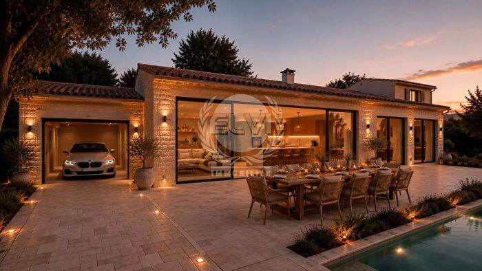 Maison 9 pièces à vendre à Le Plan-de-la-Tour
