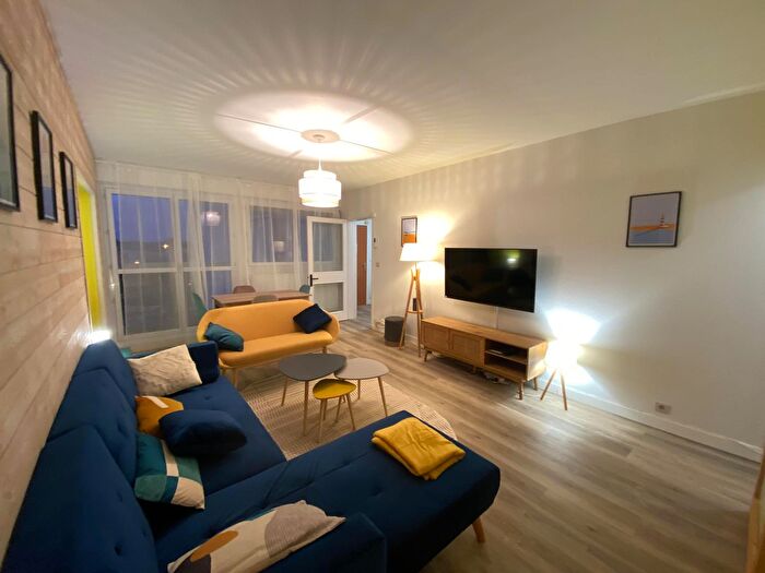 Rezé, La Houssais - Appartement 6 pièces à louer