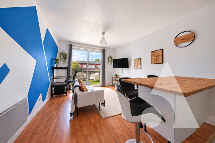 Corbeil-Essonnes, Pressoir, Prompt : Appartement 2 pièces à vendre