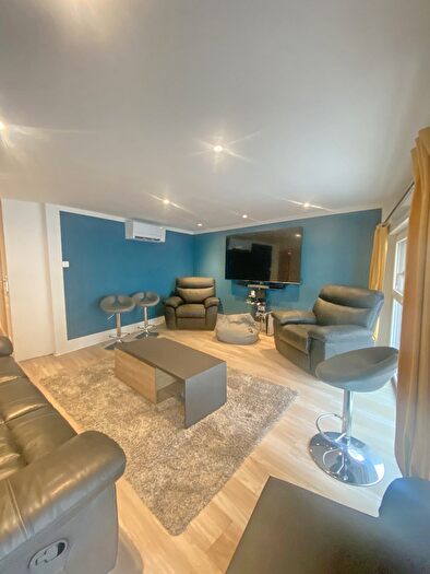 Appartement à vendre - Thézan-lès-Béziers - 4 pièces - 2 chambres