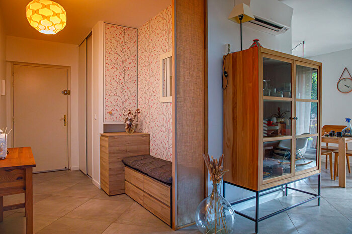 Appartement à vendre - Saint-Cyr-au-Mont-dOr - 4 pièces - 3 chambres