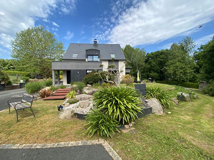 Tréguier : Maison 7 pièces à vendre