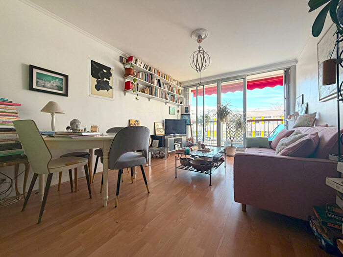 Appartement à vendre - Villejuif, Centre-ville - 3 pièces - 2 chambres