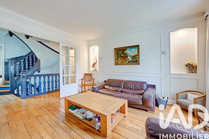 Maison 10 pièces à vendre à Verrières-le-Buisson, Justice, Amblainvilliers
