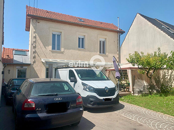 Maison 6 pièces à vendre - Bezons, Agriculture