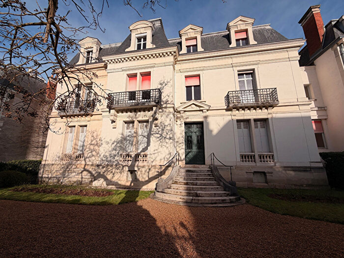 Appartement à vendre - Tours, Grammont - 4 pièces - 3 chambres