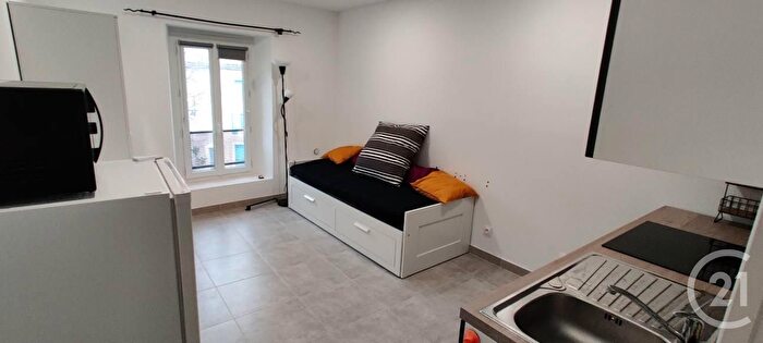 Appartement 1 pièce à louer - Bagnols-sur-Cèze, Centre-ville