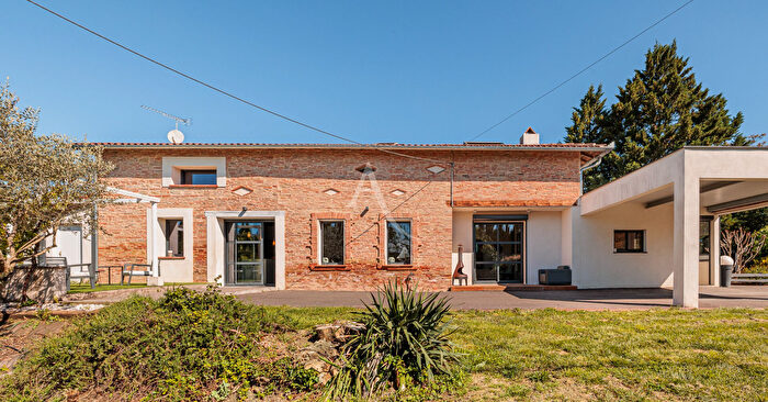Le Castéra : Maison 7 pièces à vendre