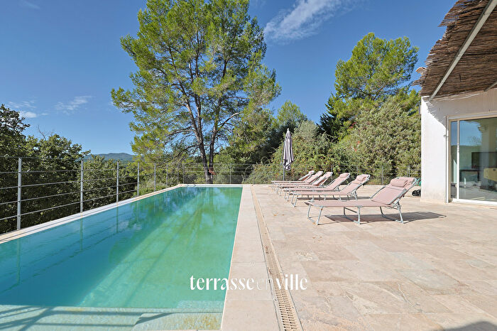 Maison à vendre - Cabasse - 8 pièces - 6 chambres