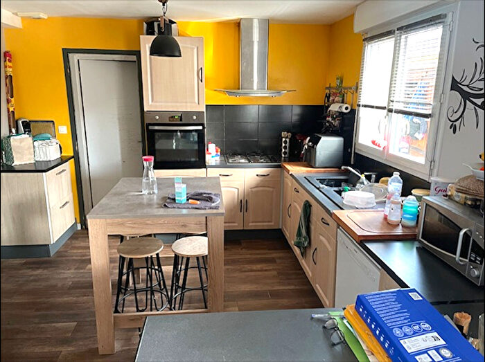 Maison à vendre - La Chapelle-Janson - 6 pièces - 5 chambres