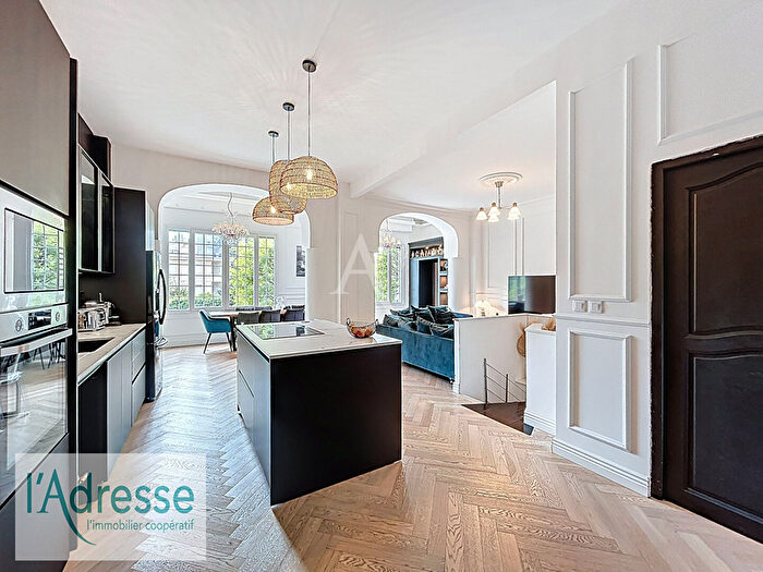 Appartement à vendre - Antibes, Antibes-les-Pins, Trianon, Le Fournel, Peyregoue - 5 pièces - 3 chambres