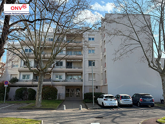 Appartement à vendre - Villeurbanne, Poudrette, Les Brosses - 5 pièces - 3 chambres