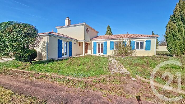 Maison à vendre - Bessay - 10 pièces - 6 chambres