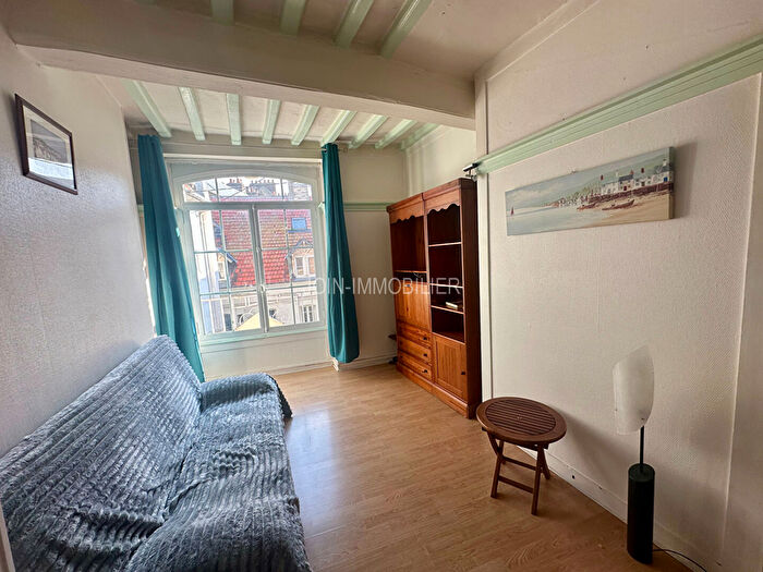 Appartement à vendre - Dieppe, Centre-ville, Saint-Pierre, Chanzy - 1 pièce