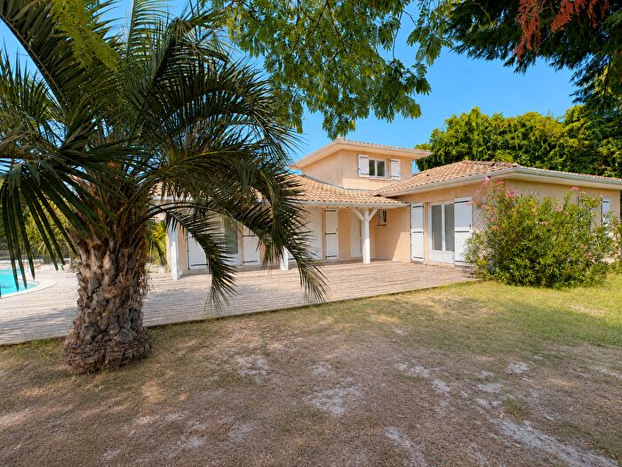 La Teste-de-Buch, L'Enclos d'Alis, Notre-Dame des Monts, Ninots, Miquelots : Maison 5 pièces à vendre