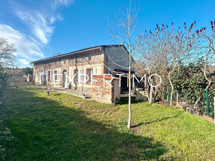 Maison à vendre - Ayguesvives - 8 pièces - 6 chambres