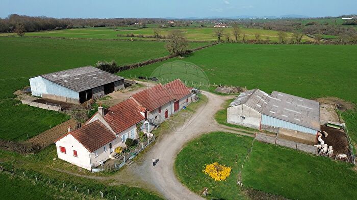 Maison à vendre - Ternant - 5 pièces - 4 chambres
